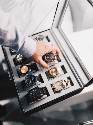 Digital Vs. Analog Watches: Which Watch is Best for You? - The Watches Geek